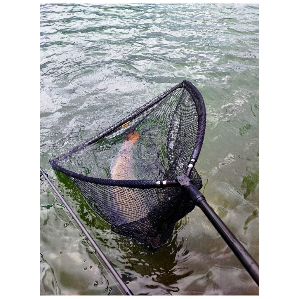 Test: Carp Fencl Premium Karpfenkescher - Kescher Fencl